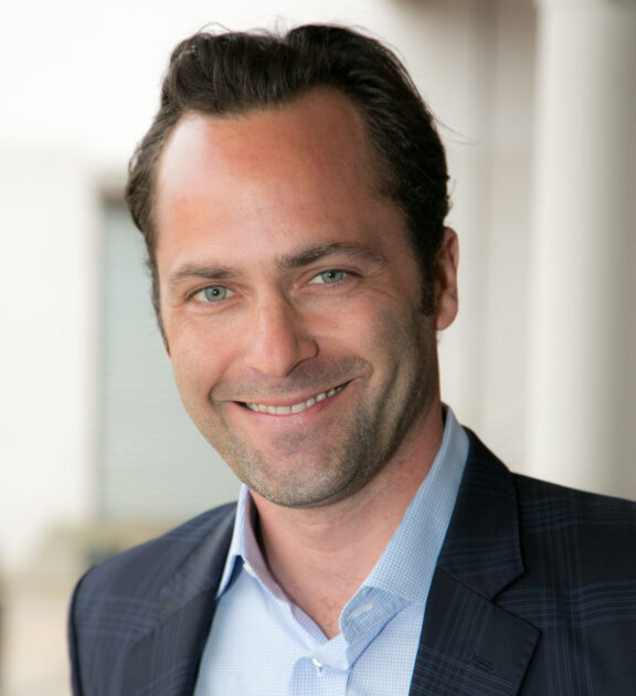 Leadership, Members & Fellows - The Trilateral Commission